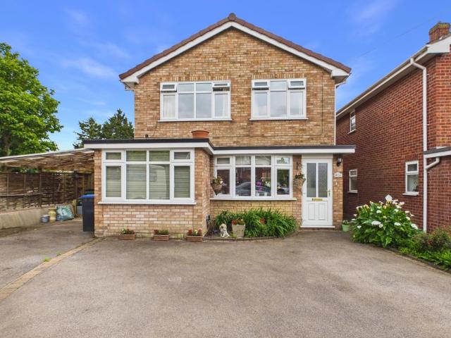 3 bedroom detached house for sale