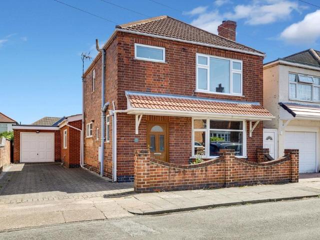 3 bedroom detached house for sale