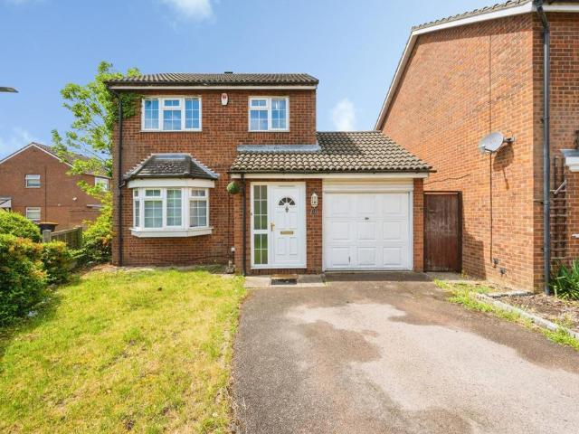 3 bedroom detached house for sale