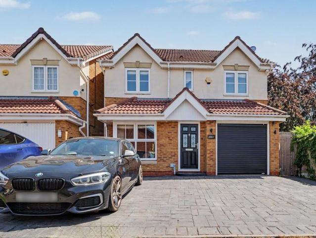 3 bedroom detached house for sale