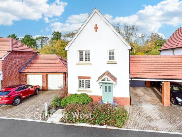 3 bedroom detached house for sale