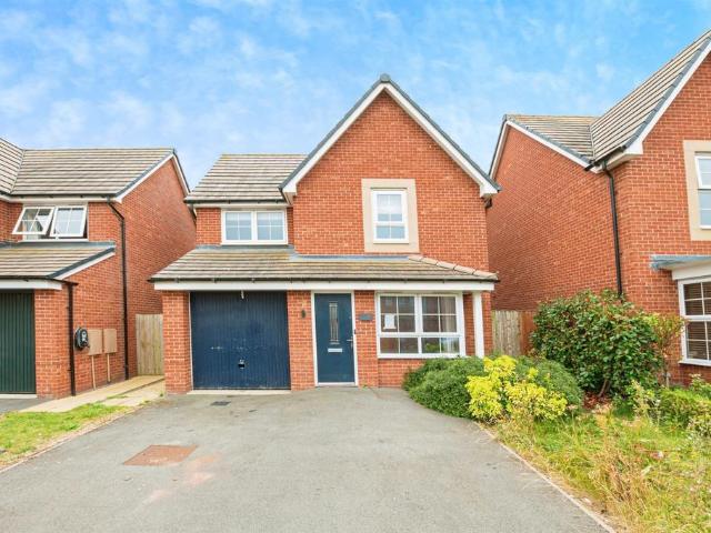 3 bedroom detached house for sale
