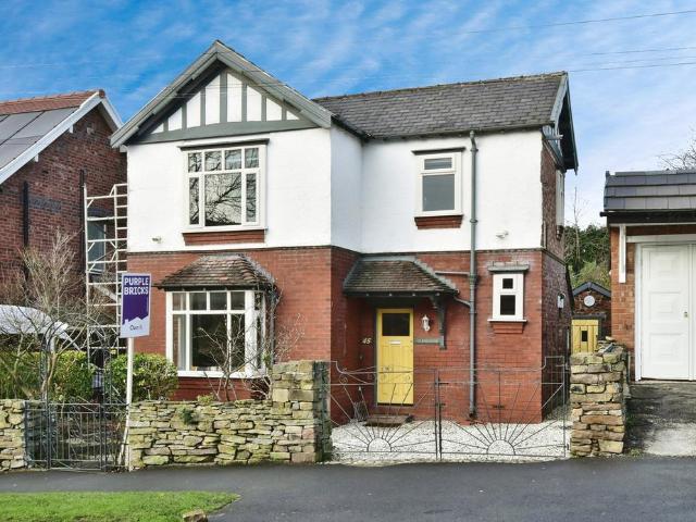 3 bedroom detached house for sale
