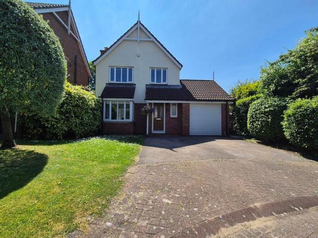 3 bedroom detached house for sale