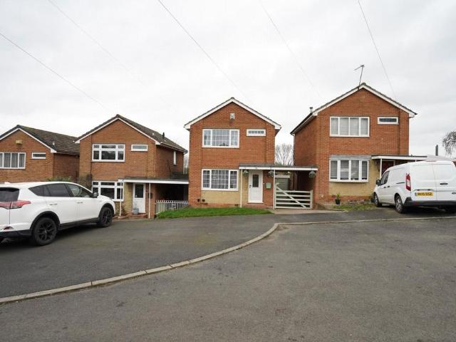 3 bedroom detached house for sale