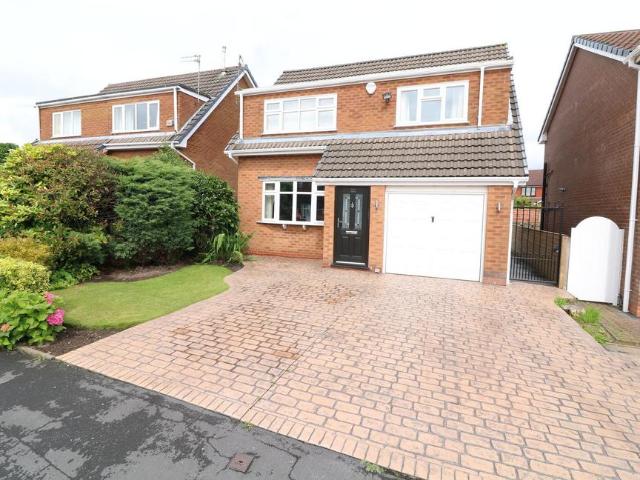 3 bedroom detached house for sale
