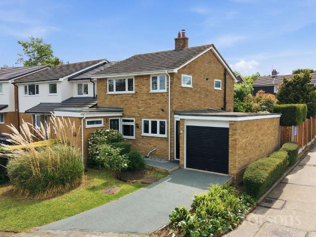 3 bedroom detached house for sale