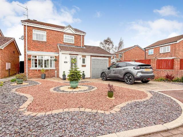 3 bedroom detached house for sale