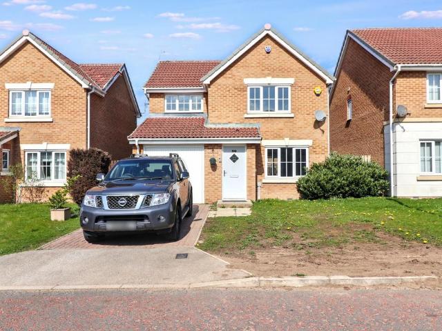 3 bedroom detached house for sale