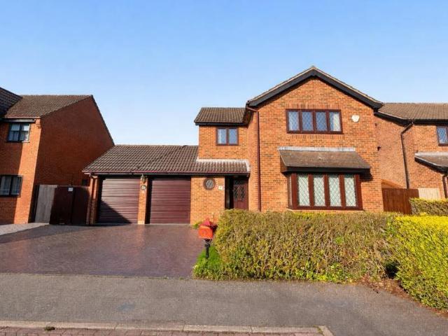 3 bedroom detached house for sale