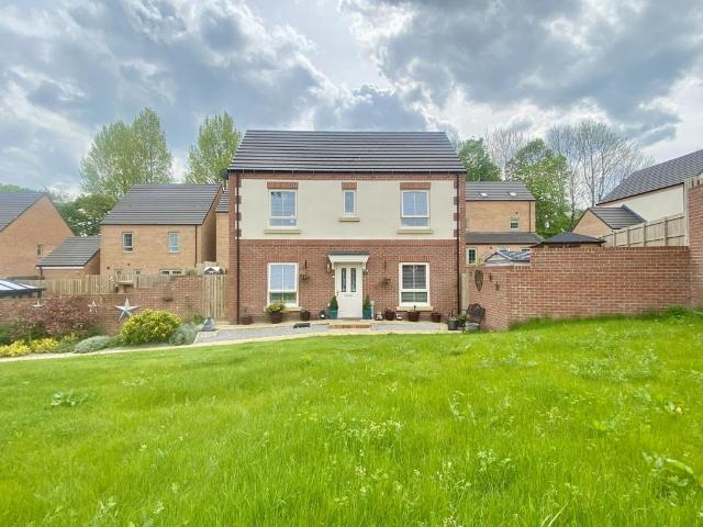 3 bedroom detached house for sale