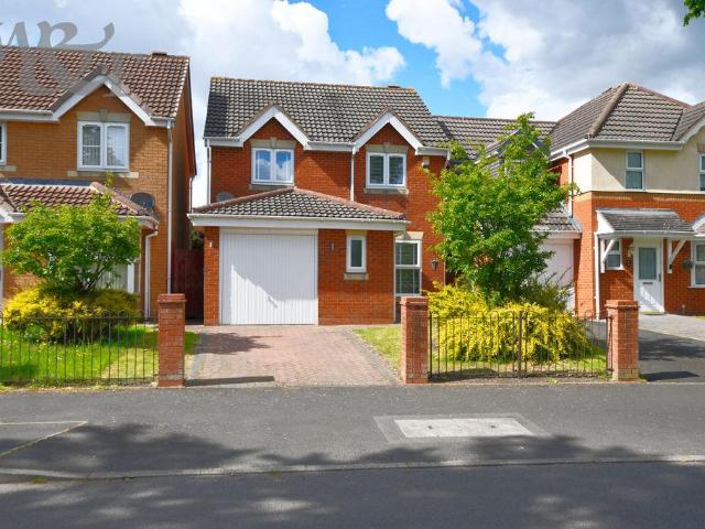 3 bedroom detached house for sale