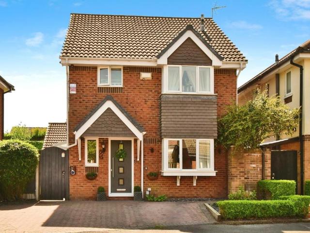 3 bedroom detached house for sale