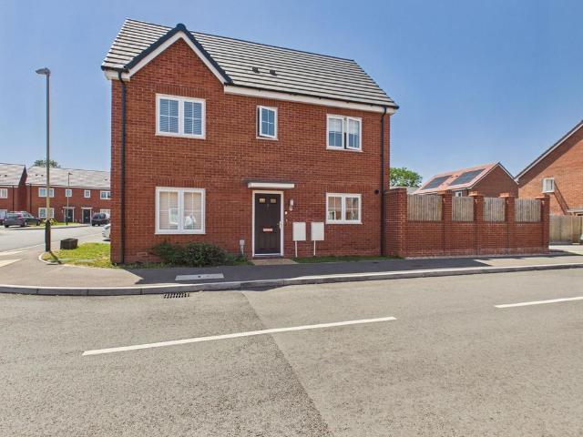 3 bedroom detached house for sale
