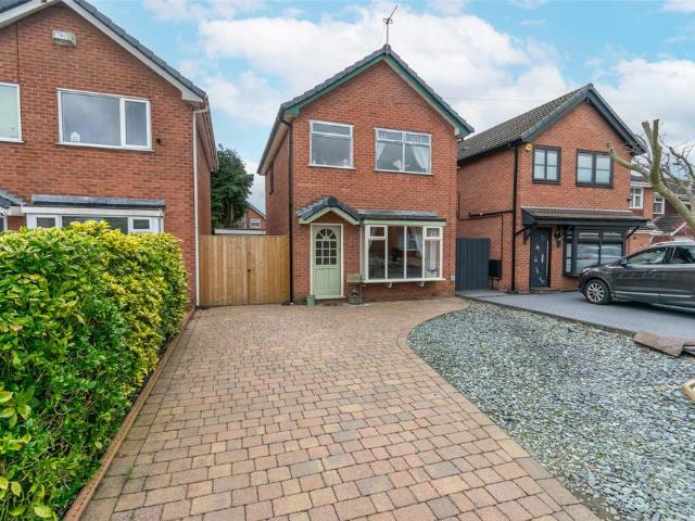 3 bedroom detached house for sale