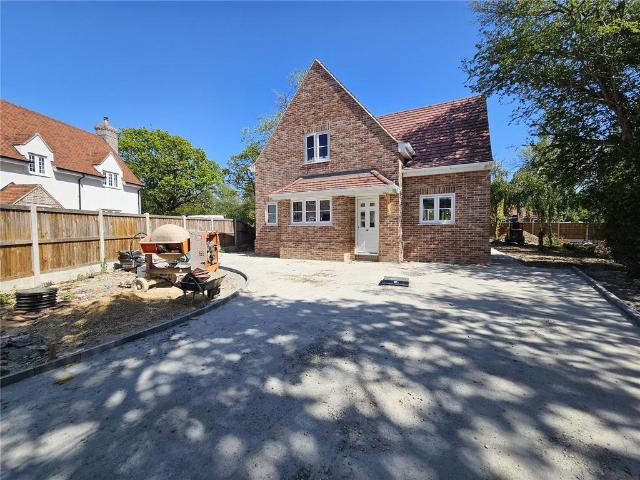 3 bedroom detached house for sale