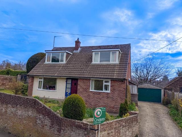 3 bedroom detached house for sale