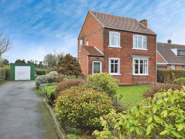 3 bedroom detached house for sale