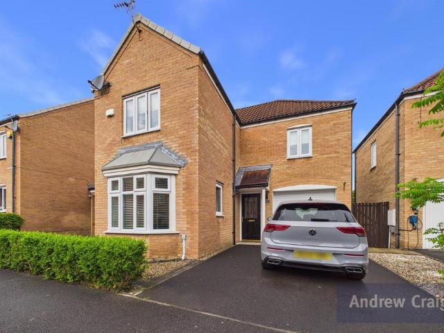 3 bedroom detached house for sale