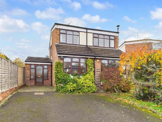 3 bedroom detached house for sale