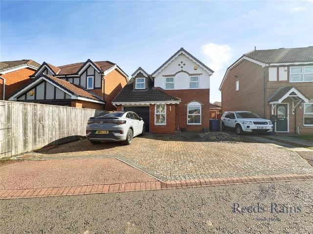 3 bedroom detached house for sale