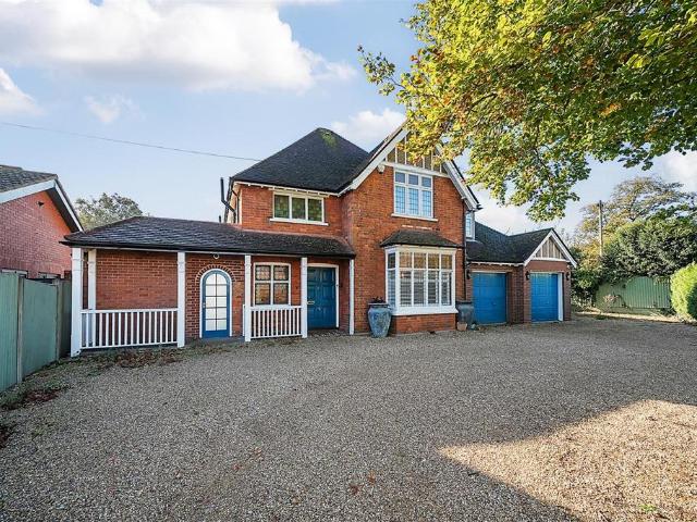 3 bedroom detached house for sale