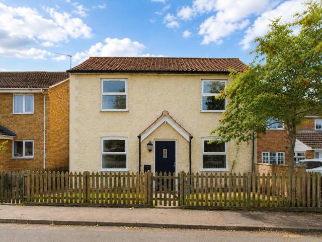 3 bedroom detached house for sale