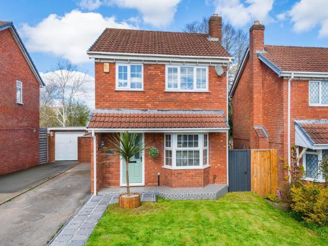 3 bedroom detached house for sale