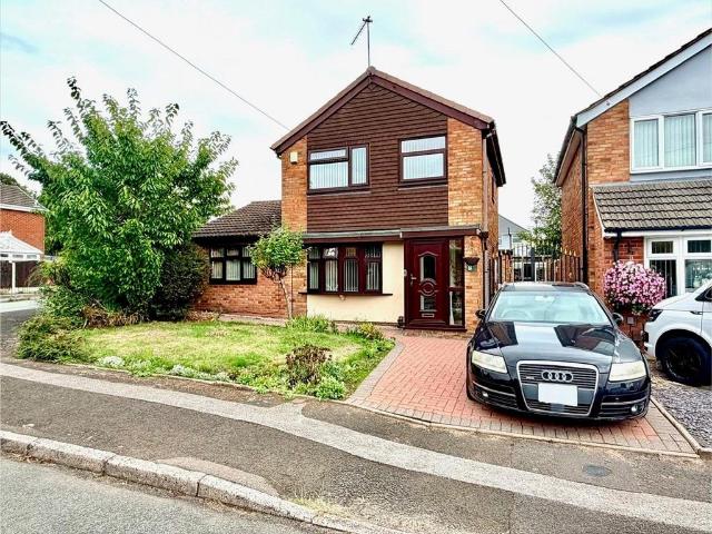 3 bedroom detached house for sale