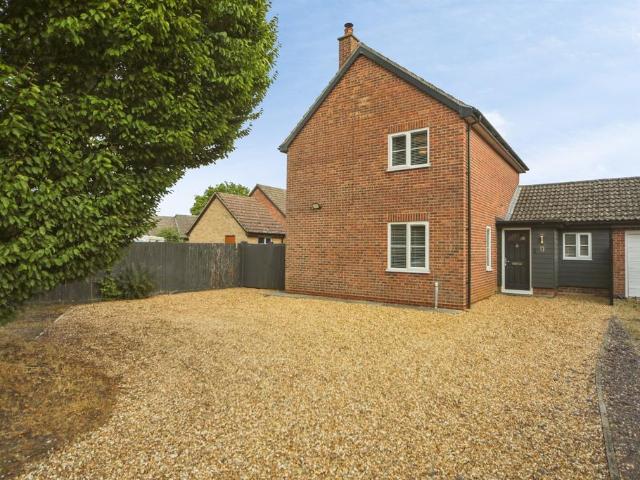 3 bedroom detached house for sale