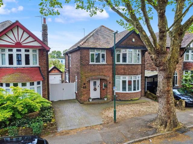 3 bedroom detached house for sale