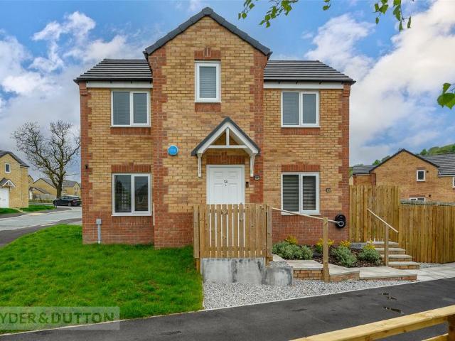 3 bedroom detached house for sale