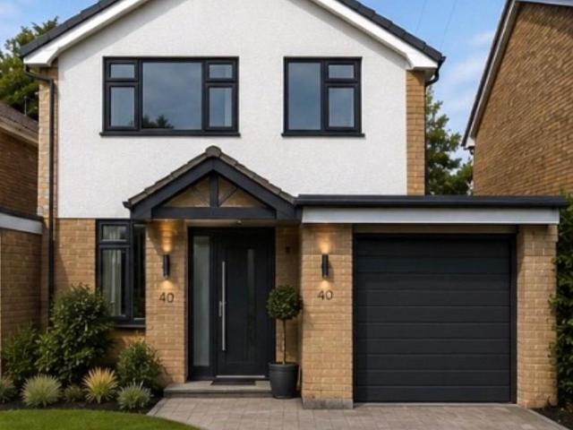 3 bedroom detached house for sale