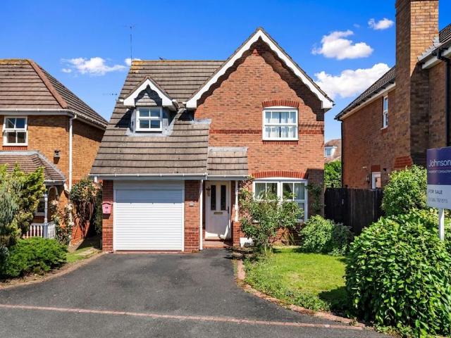 3 bedroom detached house for sale