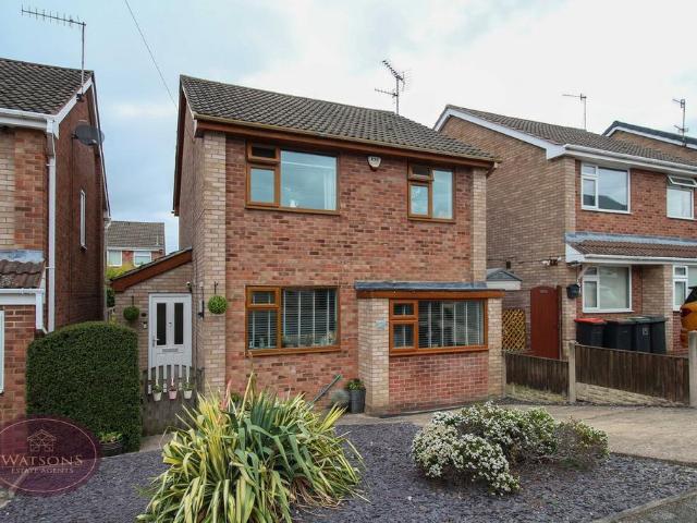 3 bedroom detached house for sale