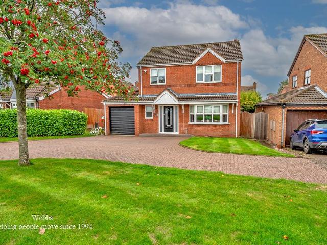 3 bedroom detached house for sale