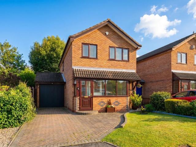 3 bedroom detached house for sale