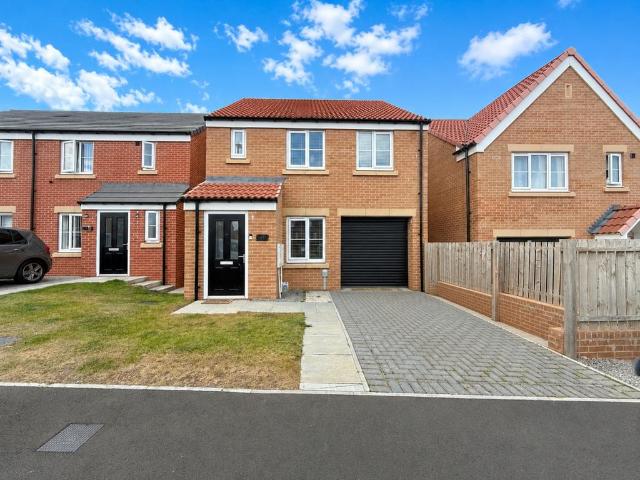 3 bedroom detached house for sale