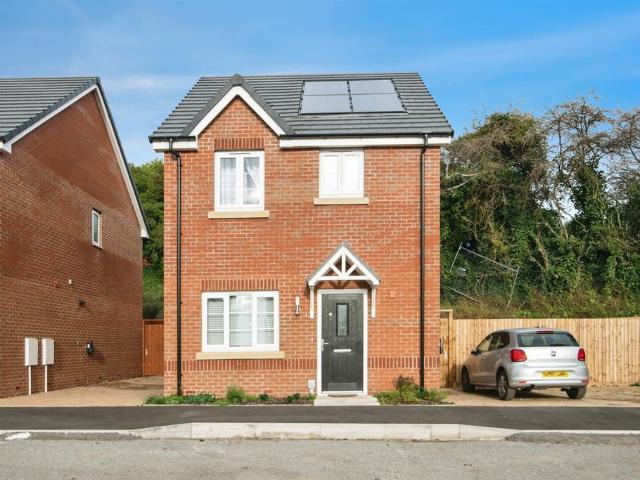 3 bedroom detached house for sale