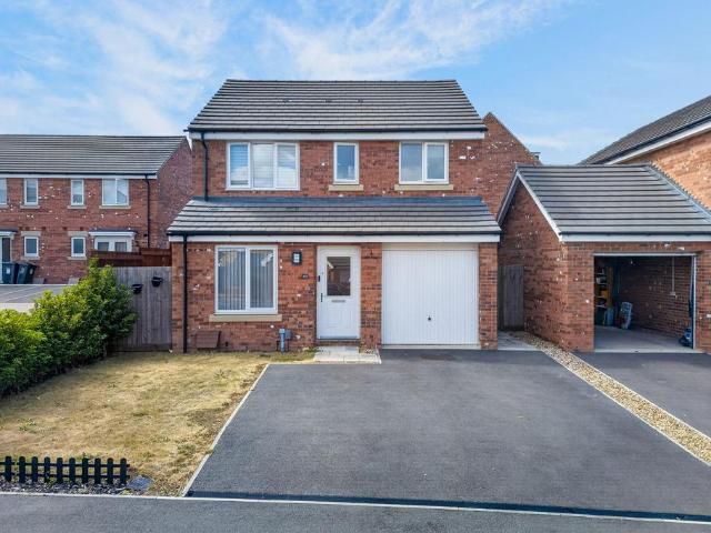 3 bedroom detached house for sale