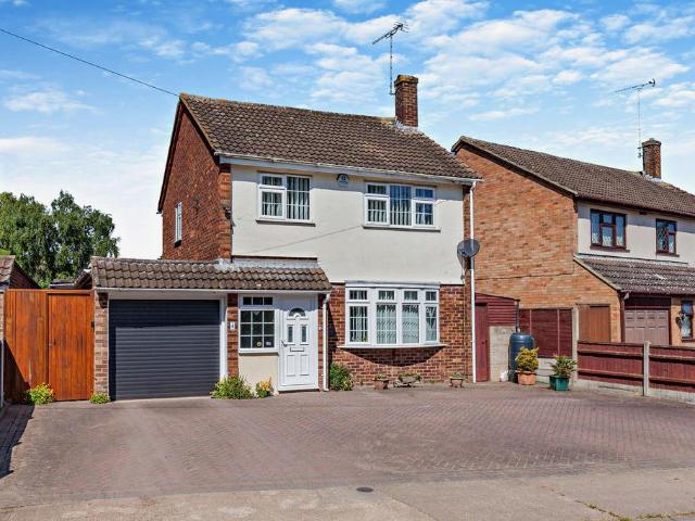 3 bedroom detached house for sale