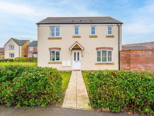 3 bedroom detached house for sale