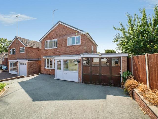 3 bedroom detached house for sale