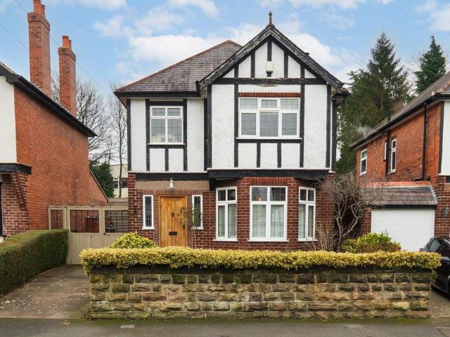 3 bedroom detached house for sale