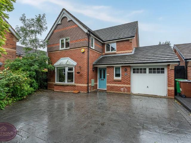 3 bedroom detached house for sale