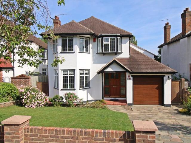 3 bedroom detached house for sale