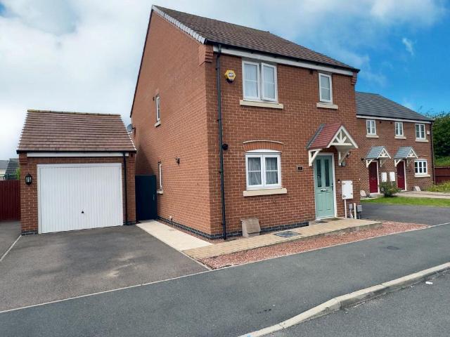 3 bedroom detached house for sale