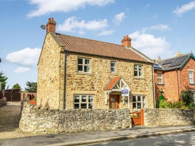 3 bedroom detached house for sale
