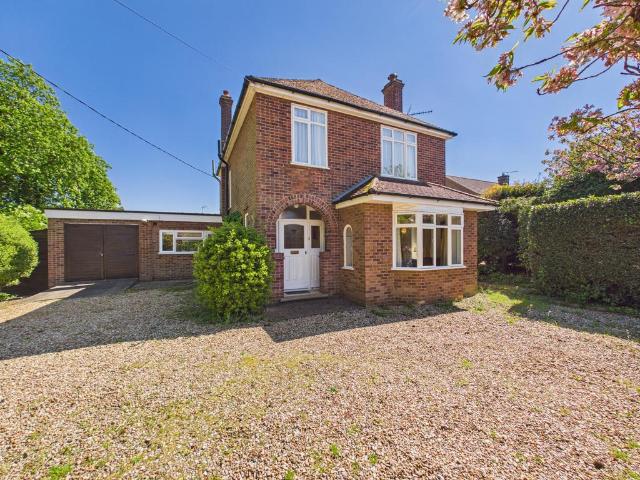 3 bedroom detached house for sale