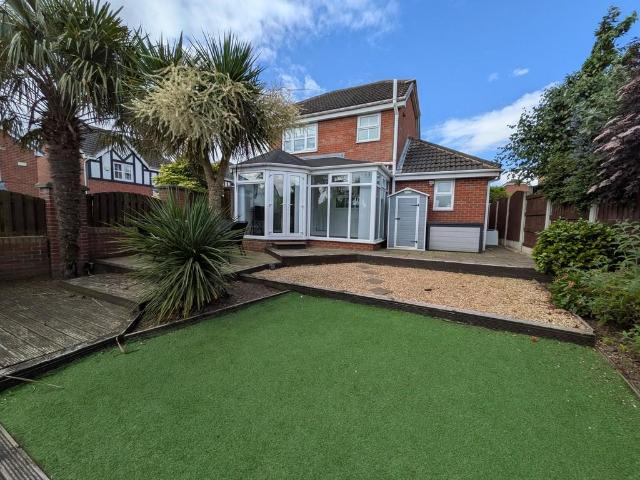 3 bedroom detached house for sale
